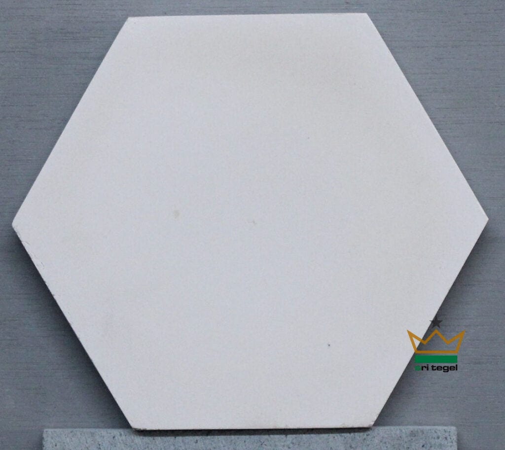 Hexagon Putih – Sri Tegel – Pusat Ubin Tegel Motif Klasik Berkualitas